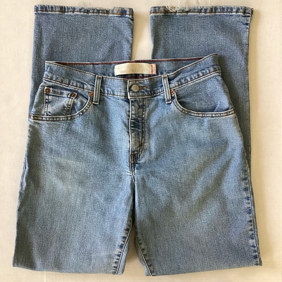 Levi's | Jeans | Levis Classic Relaxed 55 Bootcut Size 8 | Poshmark